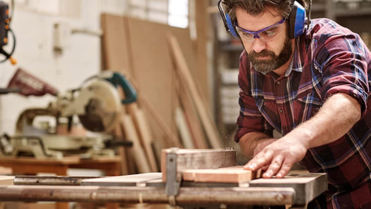 Quels sont les outils essentiels pour un menuisier ? - viladecans.net Quels sont les outils essentiels pour un menuisier ? - viladecans.net